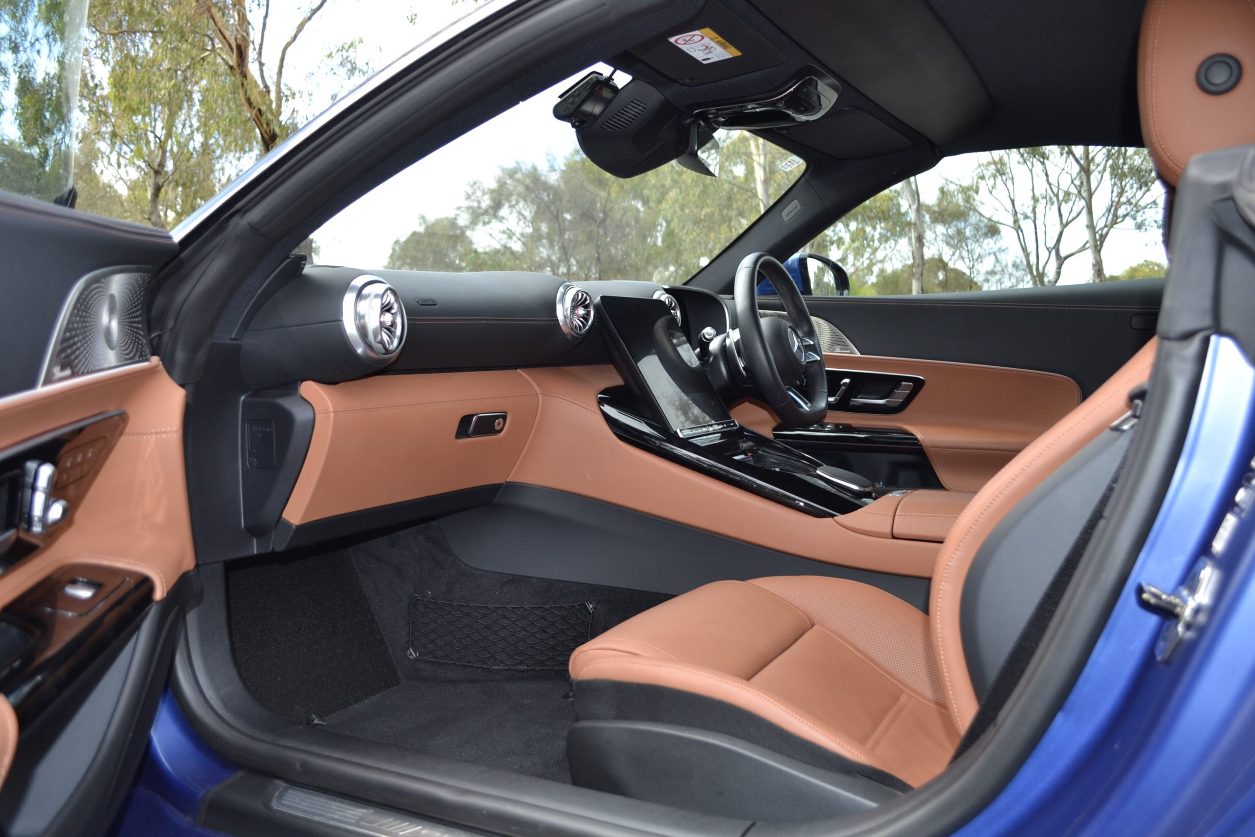 2022 Mercedes-AMG SL43 -3493 – Sports Leisure Vehicles